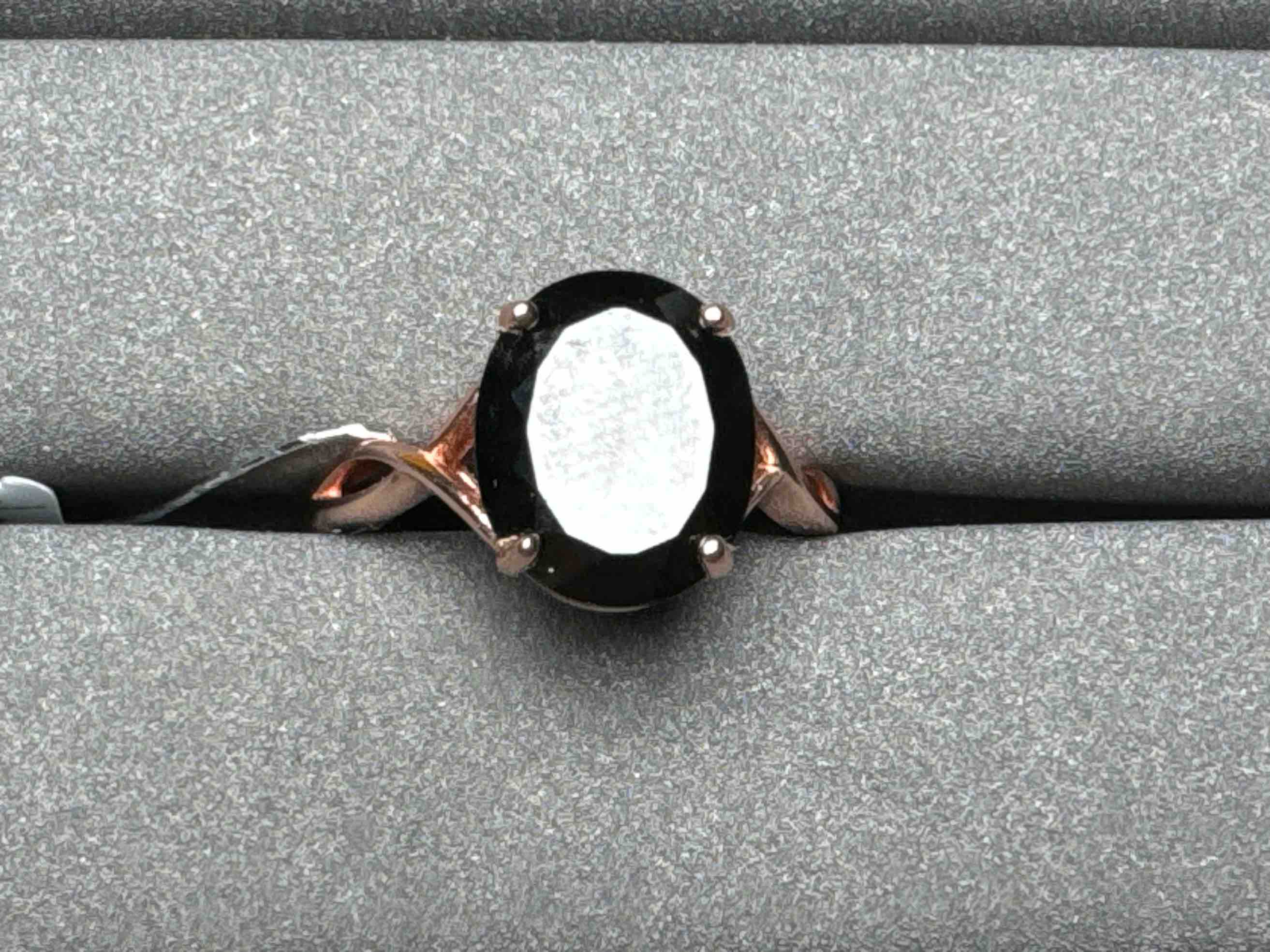 A2726 Spinel Ring – Wave Crystal Jewelry