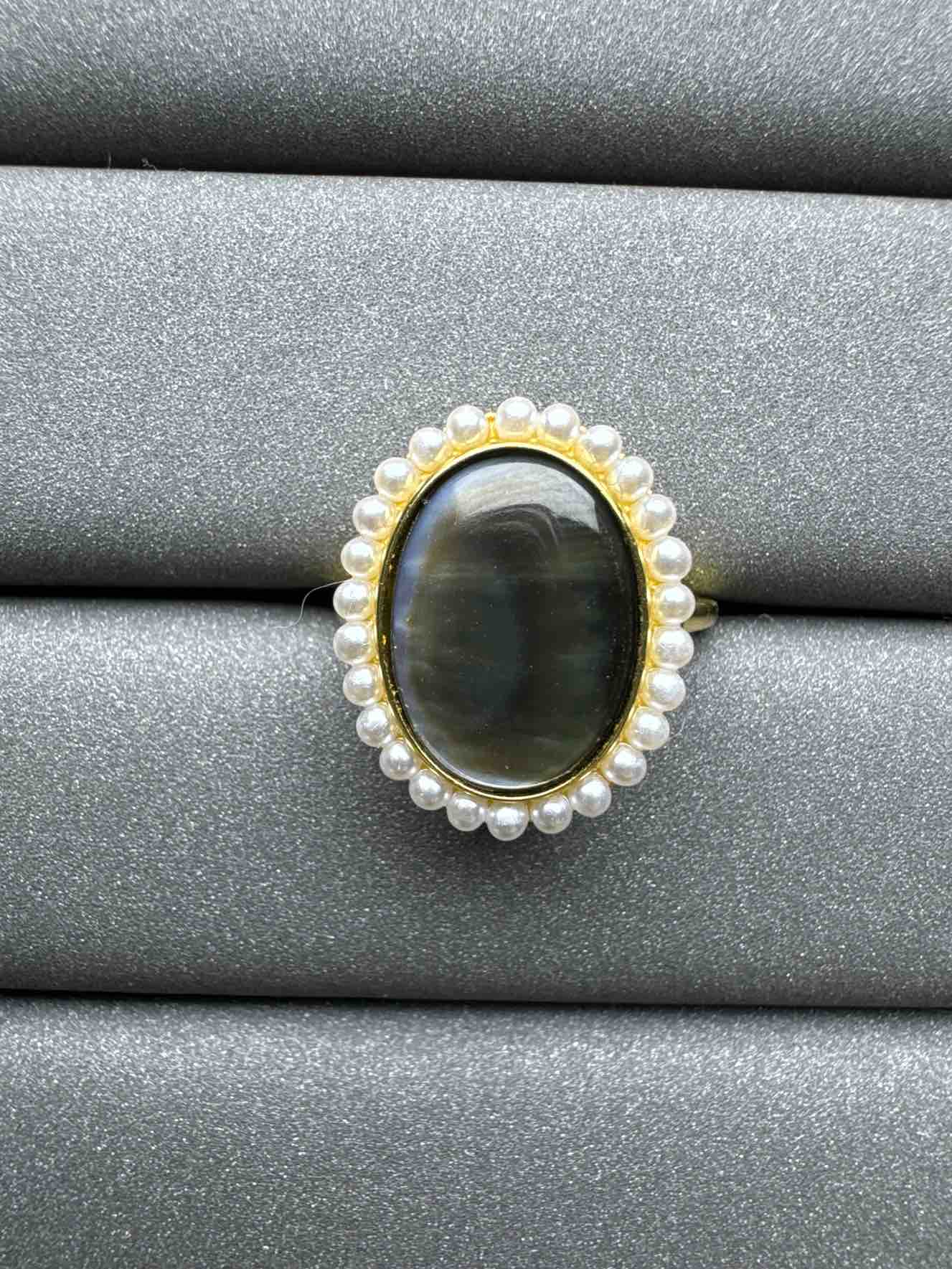 5133 Black Conch Ring – Wave Crystal Jewelry