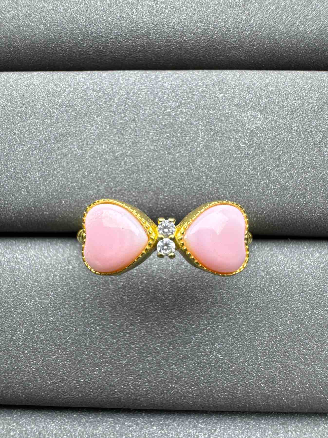 5159 Queen Conch Ring – Wave Crystal Jewelry